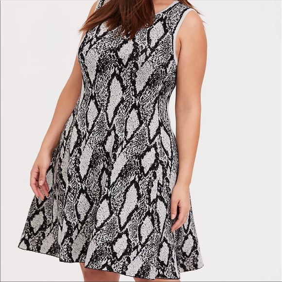 torrid | Dresses | Torrid Snakeskin Sweater Dress 868 | Poshmark